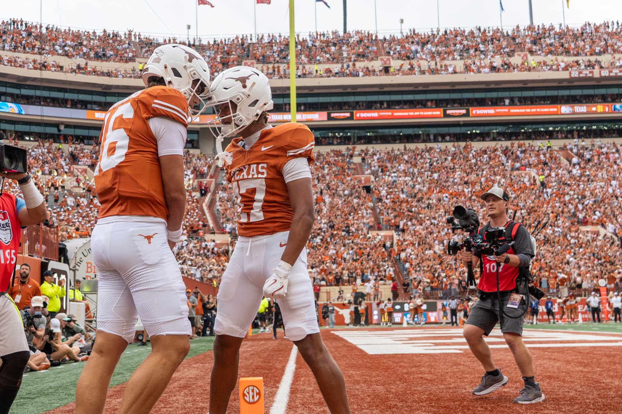 Texas football vs Sam Houston: Prediction, game preview Week 4