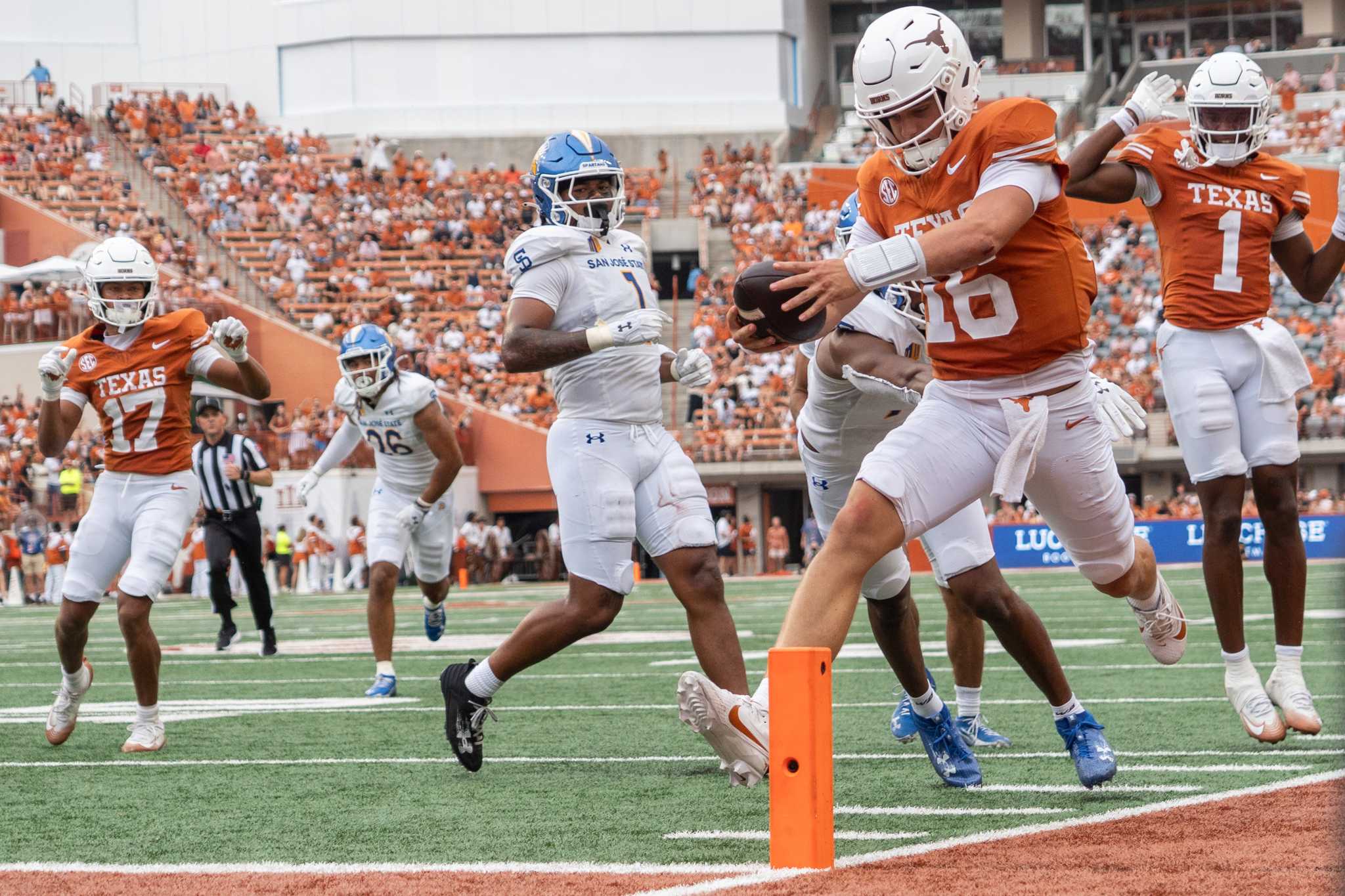 Texas football: Staff takeaways from 38-7 win over San Jose State
