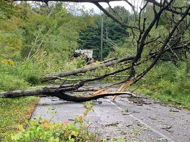 Severe storms in CT bring 60 mph winds, damage and power outages