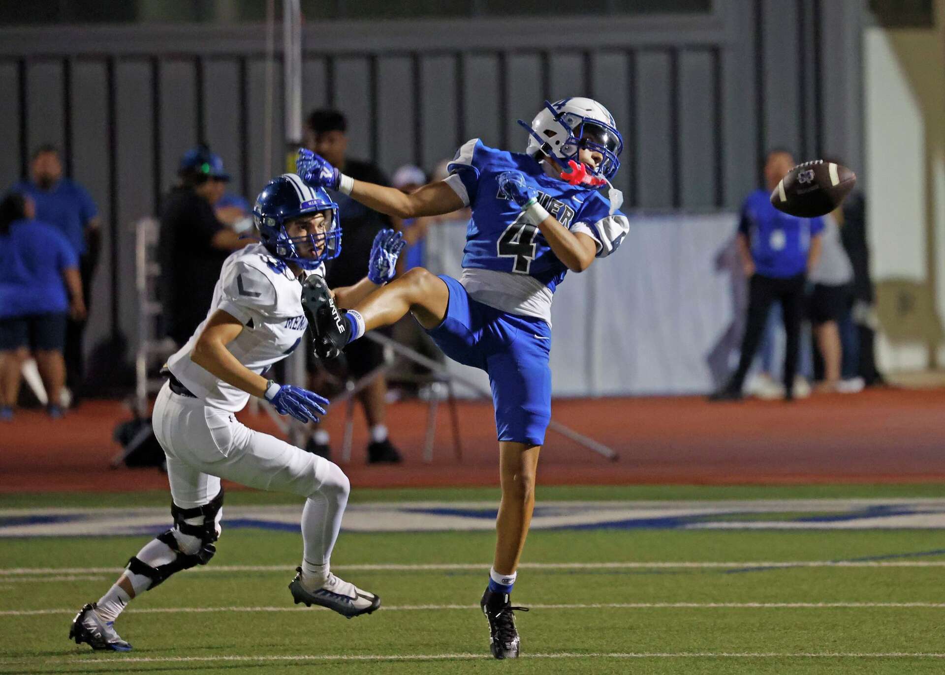 Nicholas Torres leads Lanier football to victory over Memorial