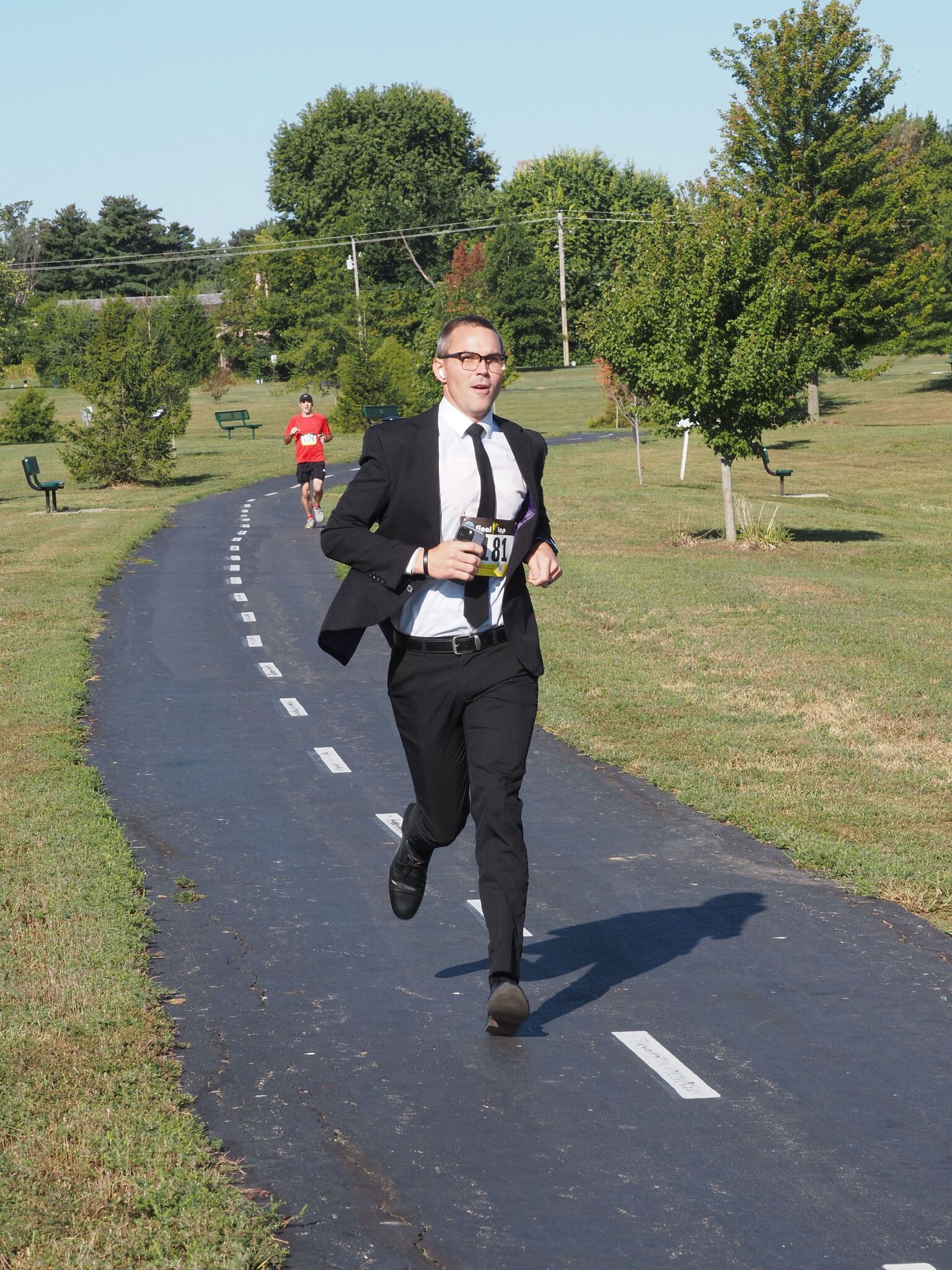 Jerseyville Donut/Coffee 5K blends fun, fitness, and cause