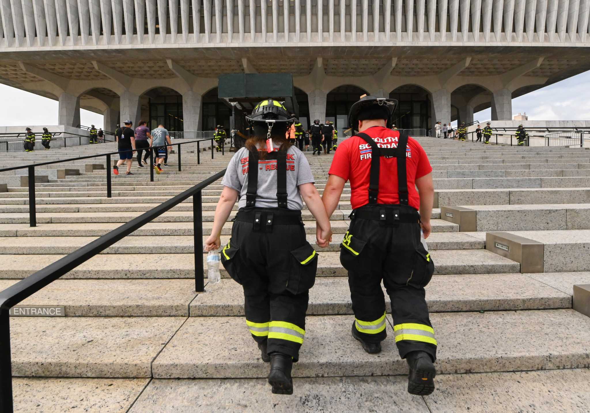 Albany stair climb honors first responders who died on 9/11