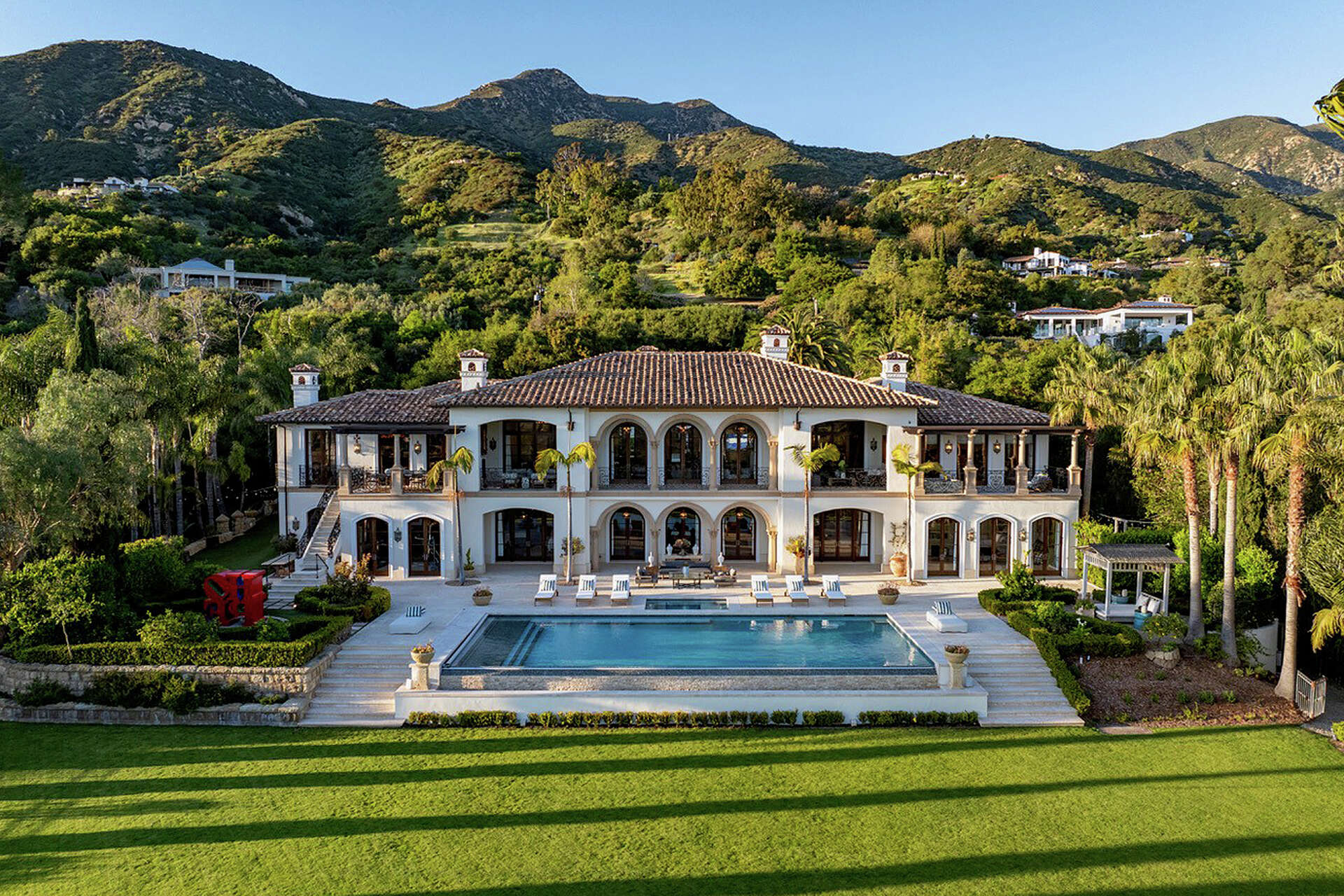 Harry and Meghan made this Calif. home famous. It can't find a buyer.