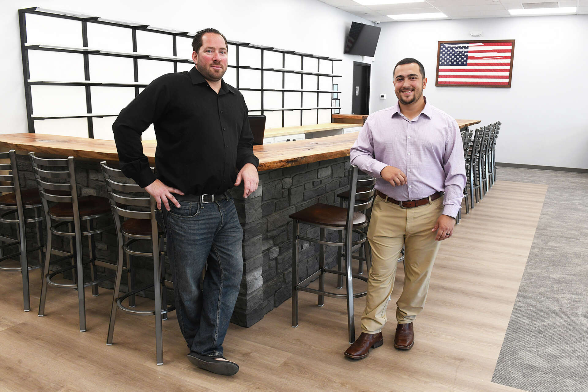 Gun enthusiast turns hobby into new Shelton firearms shop