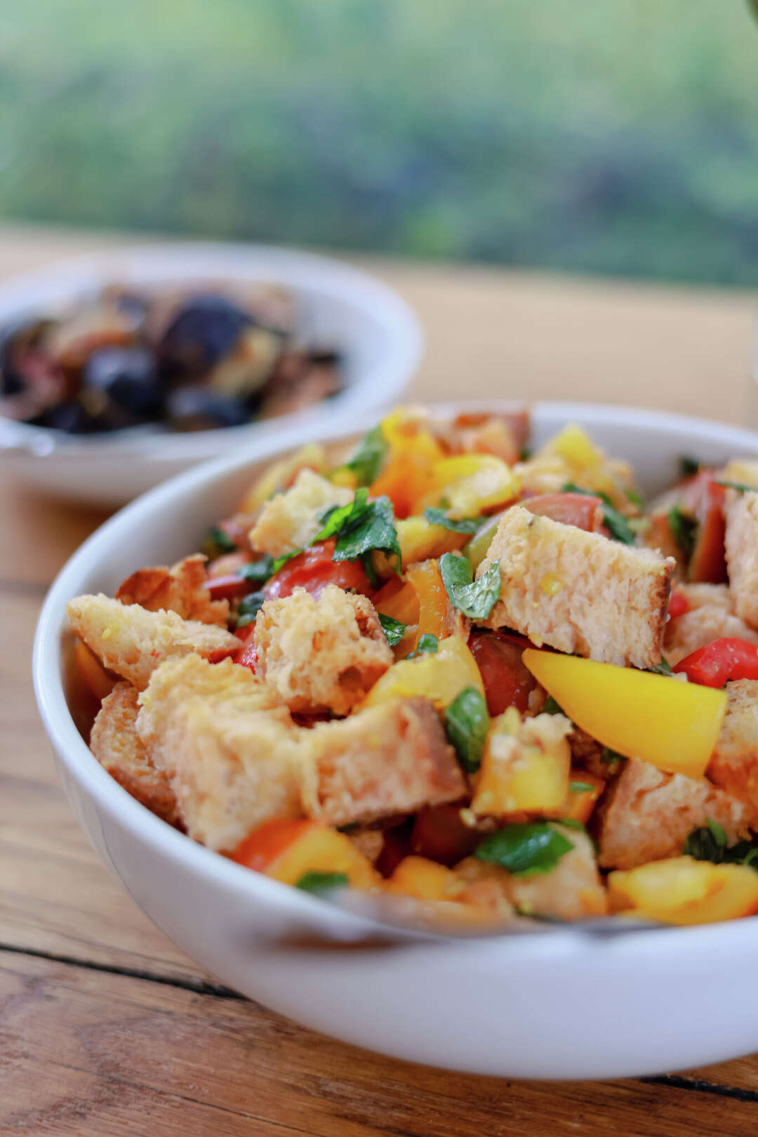 Actors attend new Westport restaurant Massi Co. opening celebration