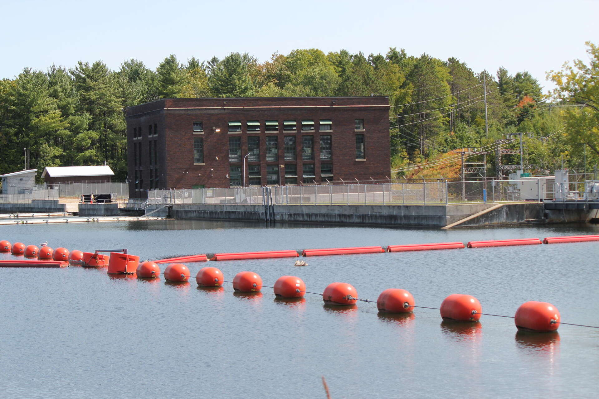 Consumers Energy to sell 13 Michigan hydroelectric dams