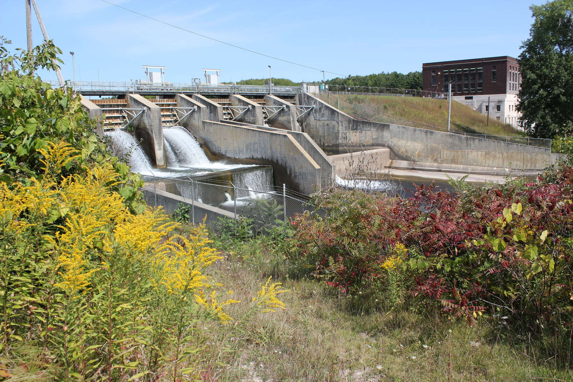 Consumers Energy to sell 13 Michigan hydroelectric dams