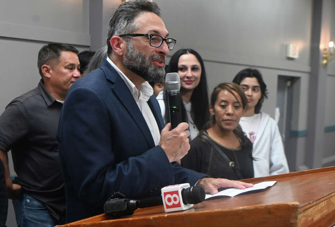 Adam Sendroff wins Hamden Democratic mayoral primary in landslide