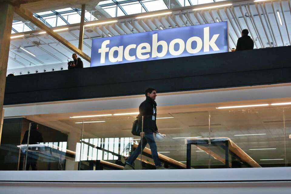 Facebook $725M user privacy settlement payments begin