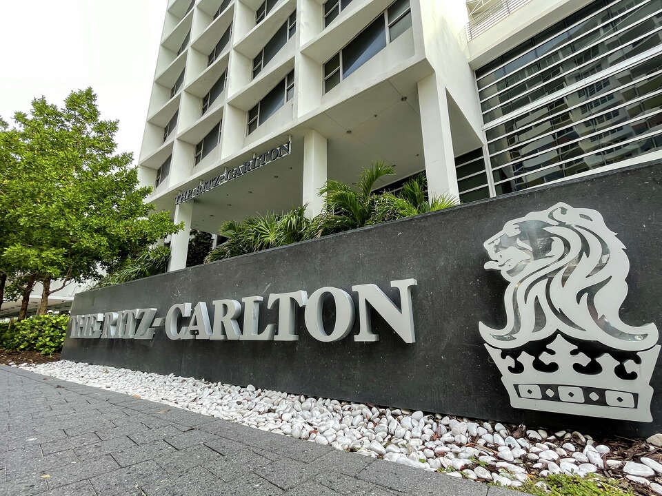Houston will get its first-ever Ritz Carlton hotel, residences