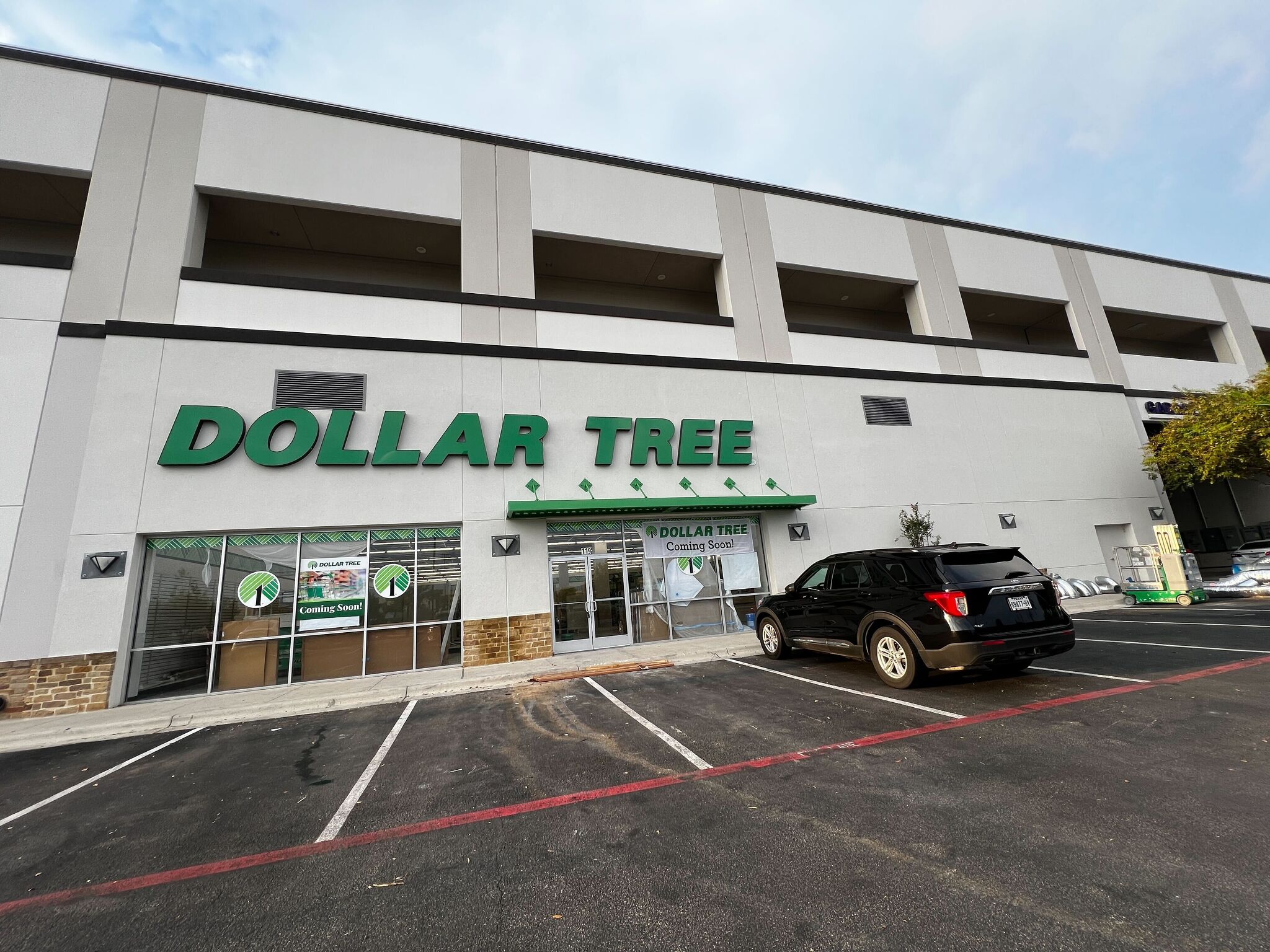 Dollar Tree plans Park North location in San Antonio