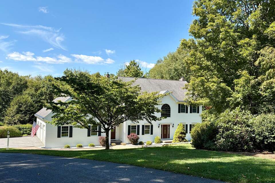 CT Emmy winner Dorothy Lyman will star in 'Upstate'