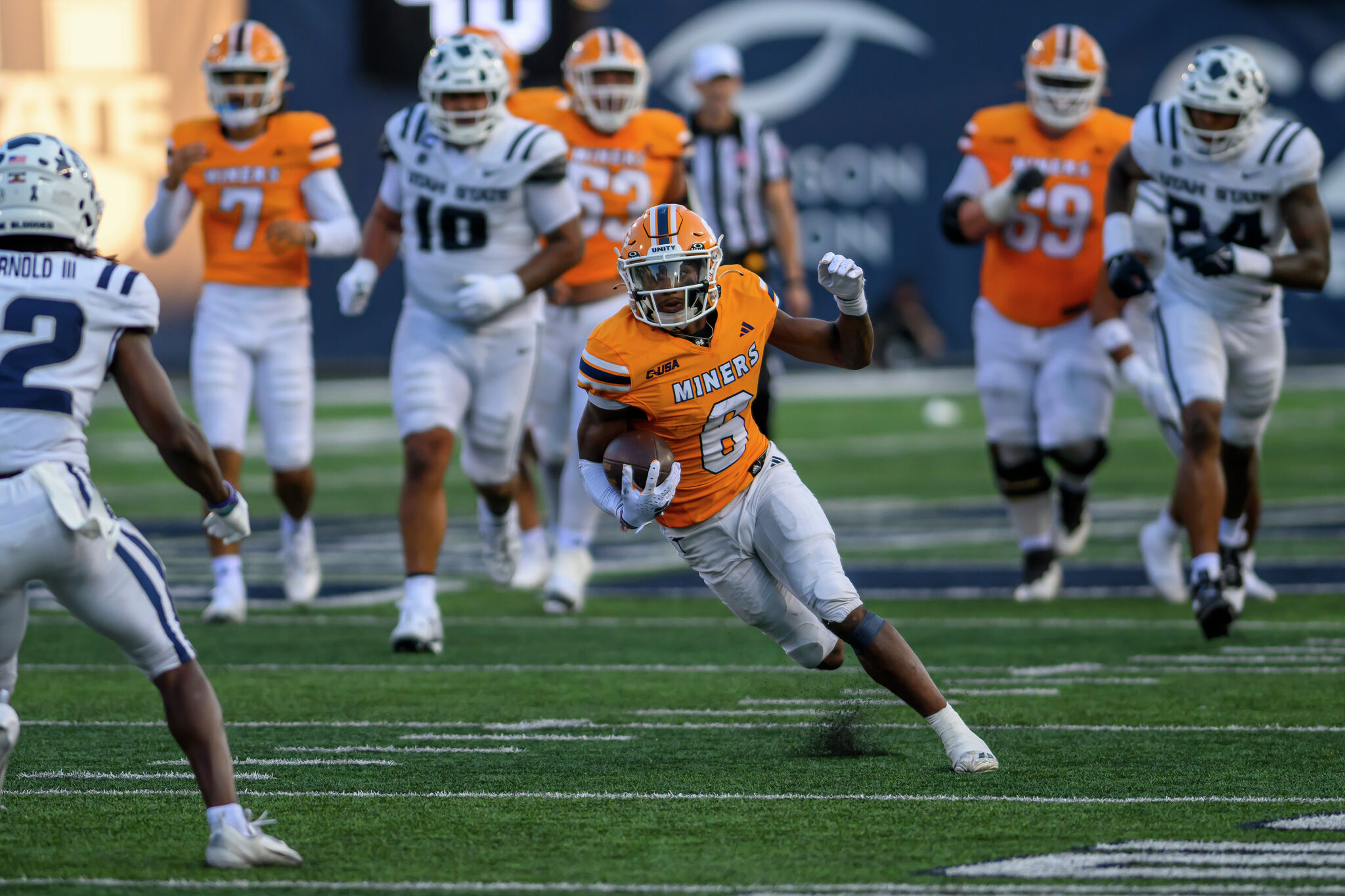 Longhorn Confidential podcast talks UTEP with Carter Yates