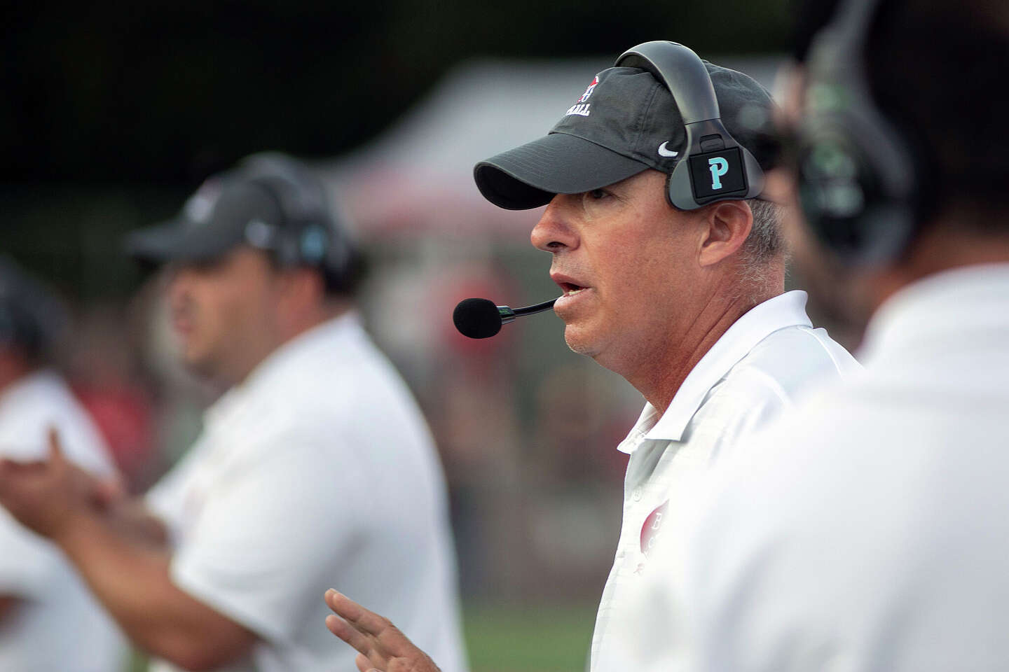 Berlin routs New London as John Capodice makes return as head coach