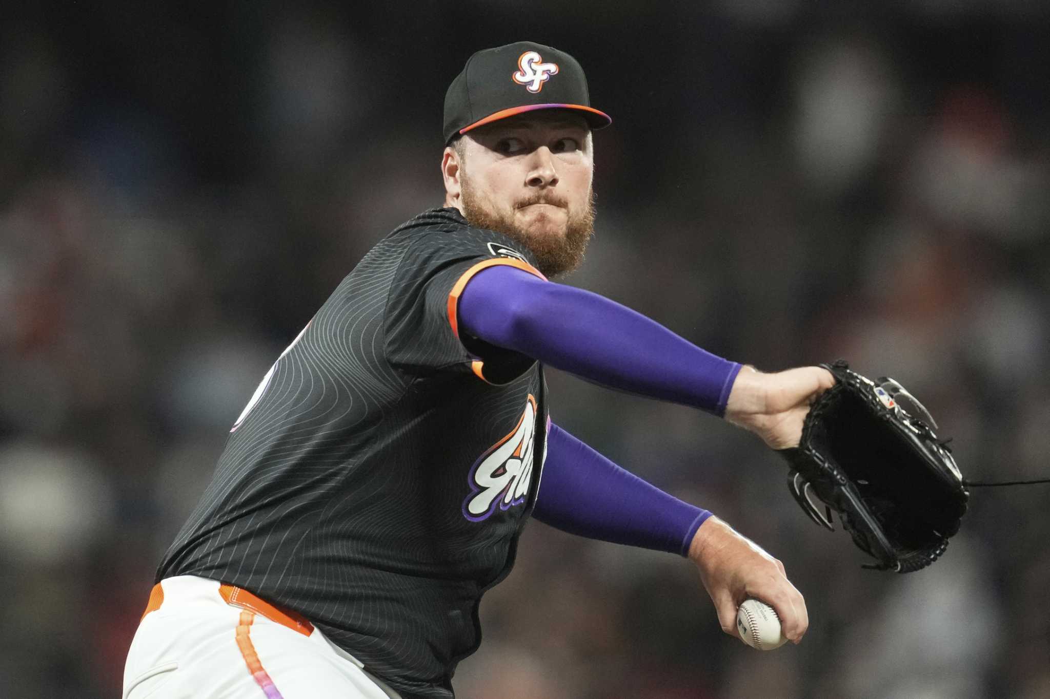 Siena grad Gage reunites with San Francisco Giants for playoff push