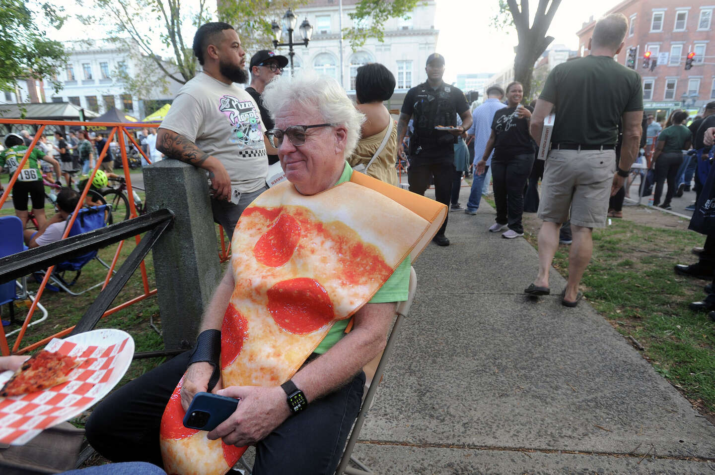 New Haven breaks Guinness World Record for largest pizza party
