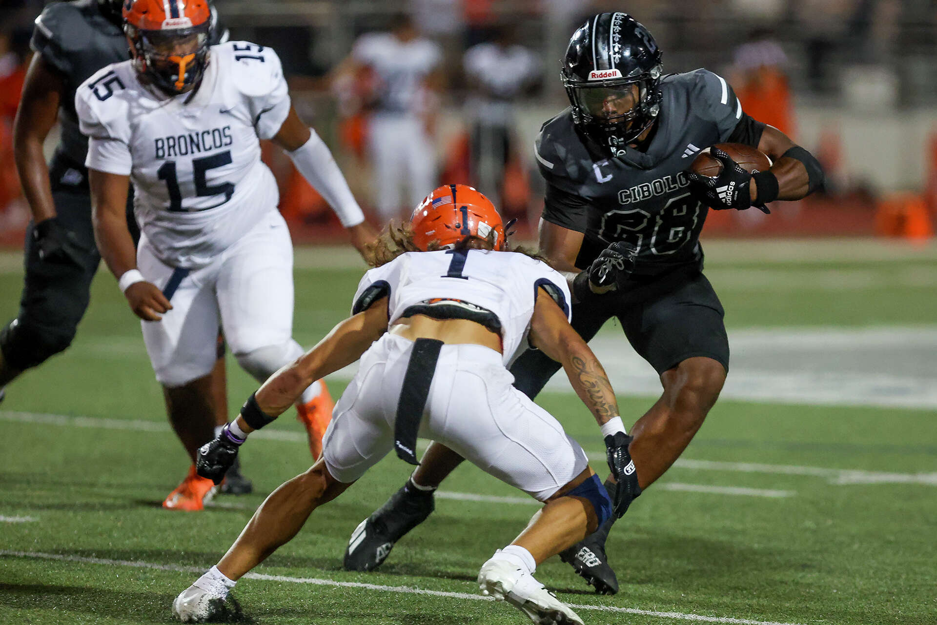 Jonathan Hatton’s four touchdowns lead Steele past Brandeis