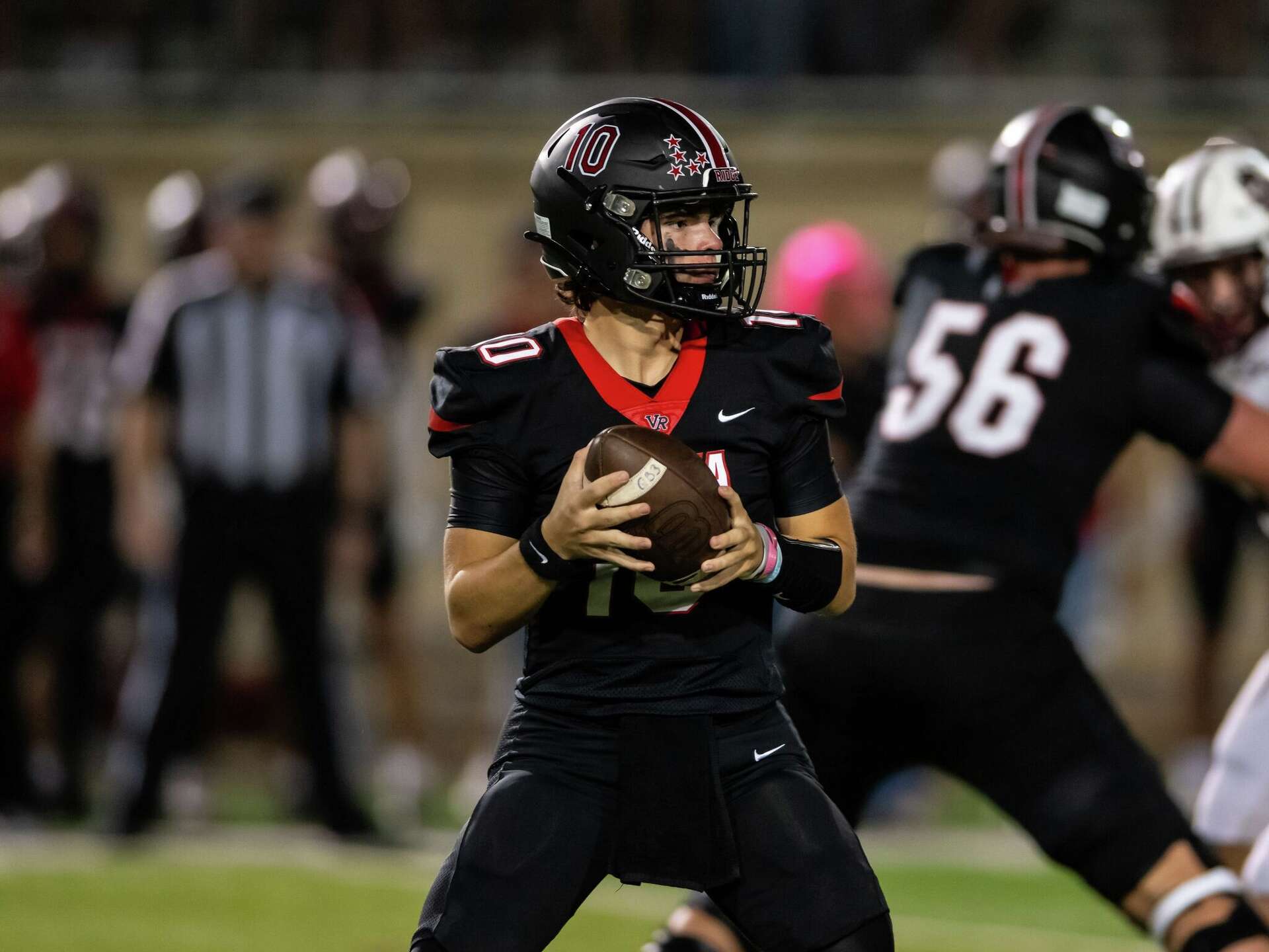 UIL football: Vista Ridge uses late TD to stun Round Rock