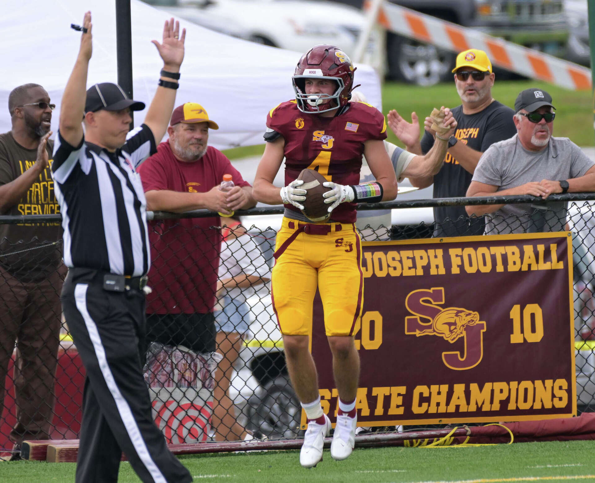 Daniel Hand football, QB Bobby Reh, edge St. Joseph on last play