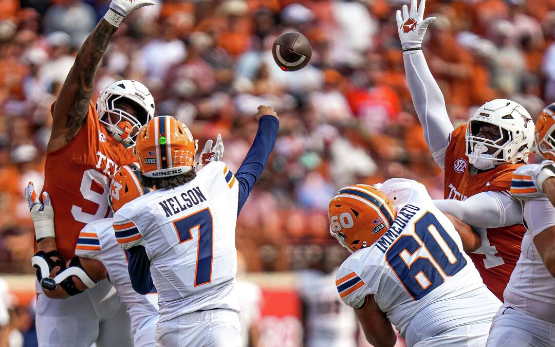 Texas football depth chart: Longhorns reserves hope for chance vs SHSU