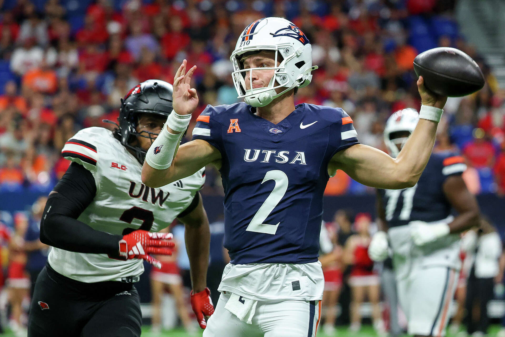 UTSA football aims to stay confident, flip fortune in close games