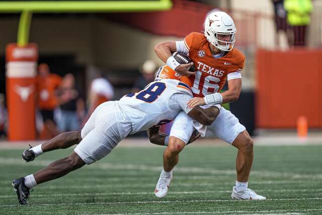 Texas football depth chart: Longhorns reserves hope for chance vs SHSU