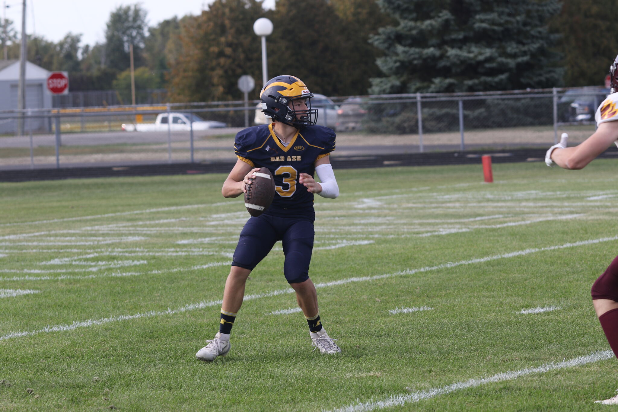 Week 5 Tribune HS football standouts spotlight top performances