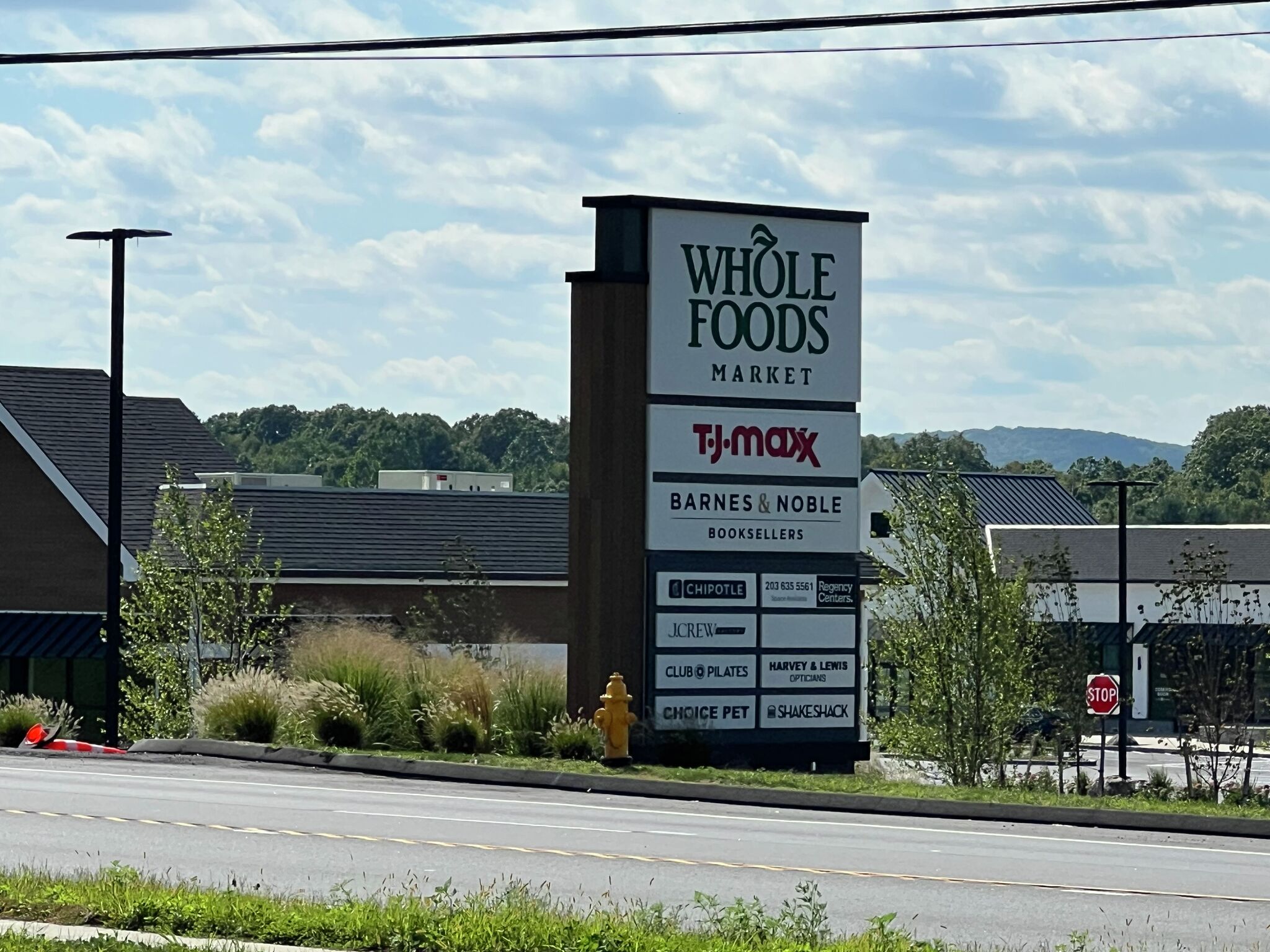 T.J. Maxx sets opening date for Cheshire's Shops at Stone Bridge store