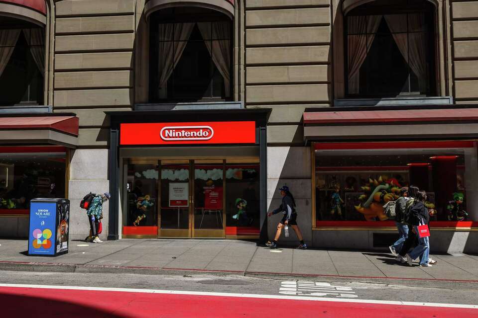 Mario to visit San Francisco Nintendo store this month