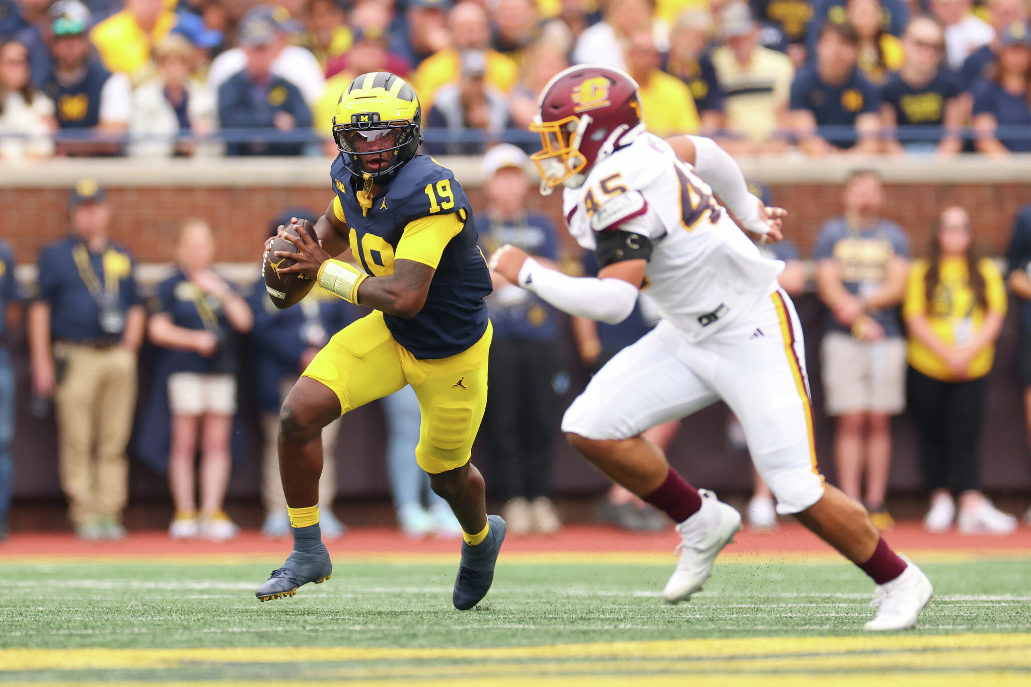 Michigan college football rankings: Who made top 25 after week three