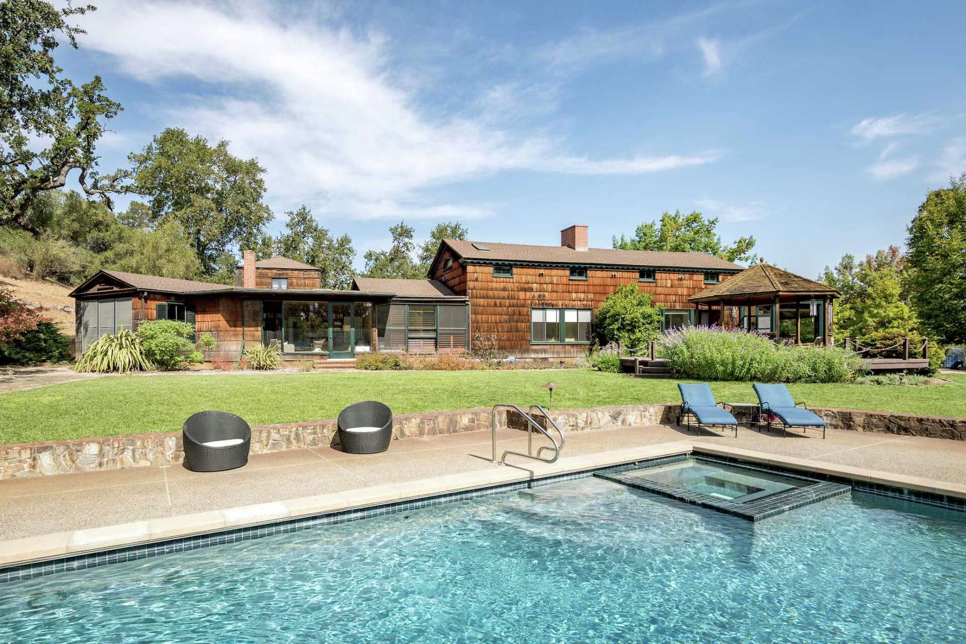Green Gables estate in Woodside sells for $85M