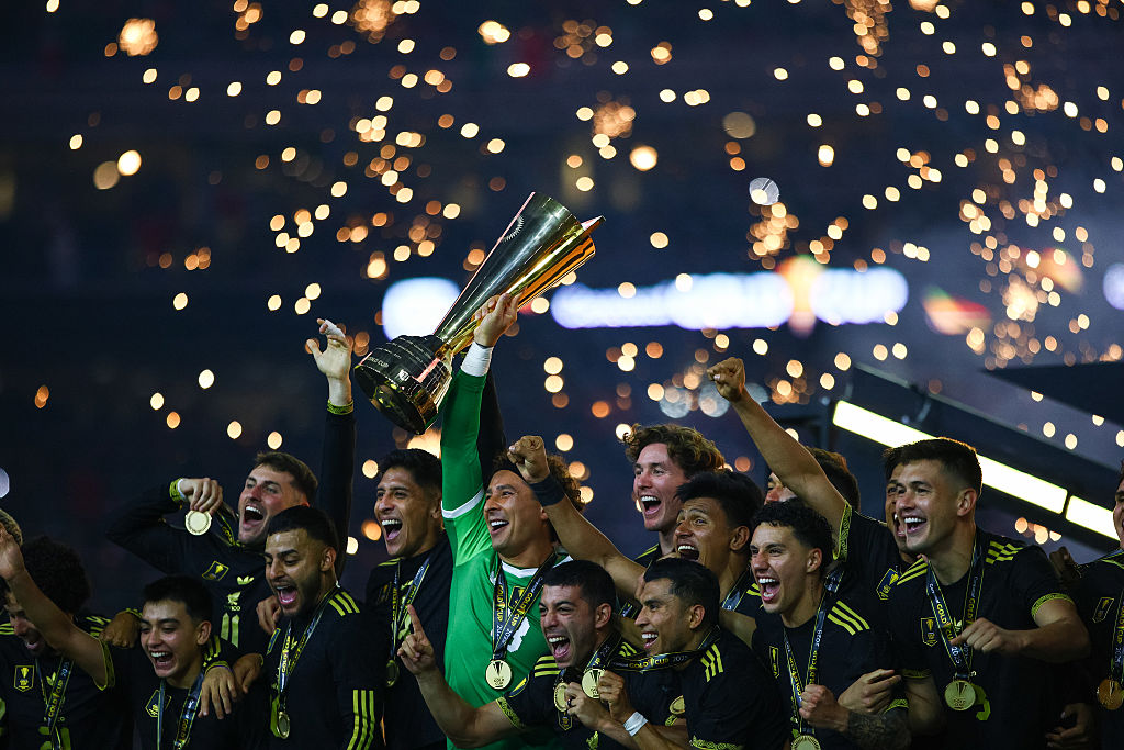 Here's the origin of NFL headstand celebration by St. Brown