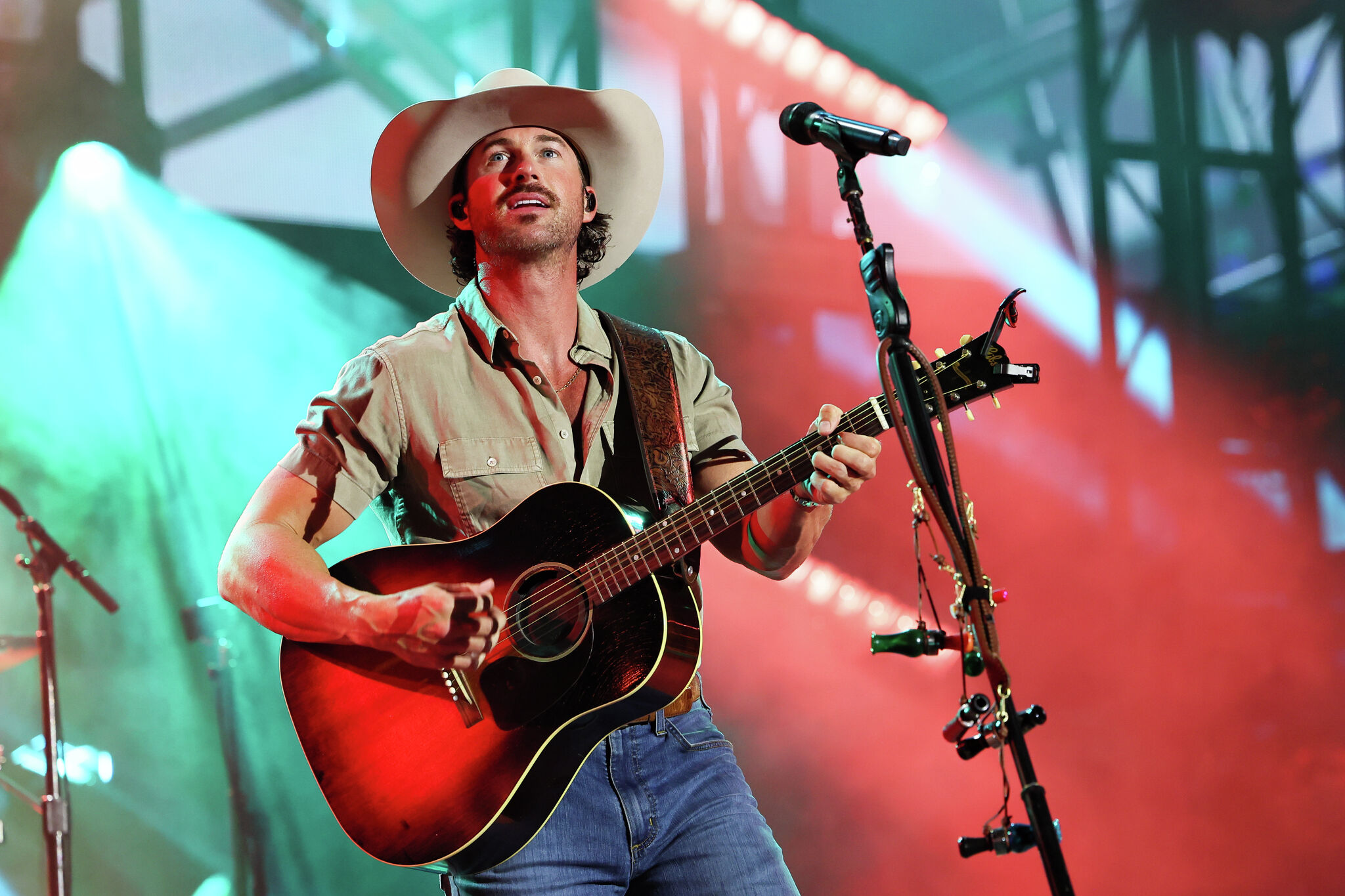 Country star Riley Green to bring 'Cowboy As It Gets' tour to CT