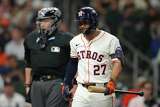 Astros sweep Rangers, move back into first place in AL West