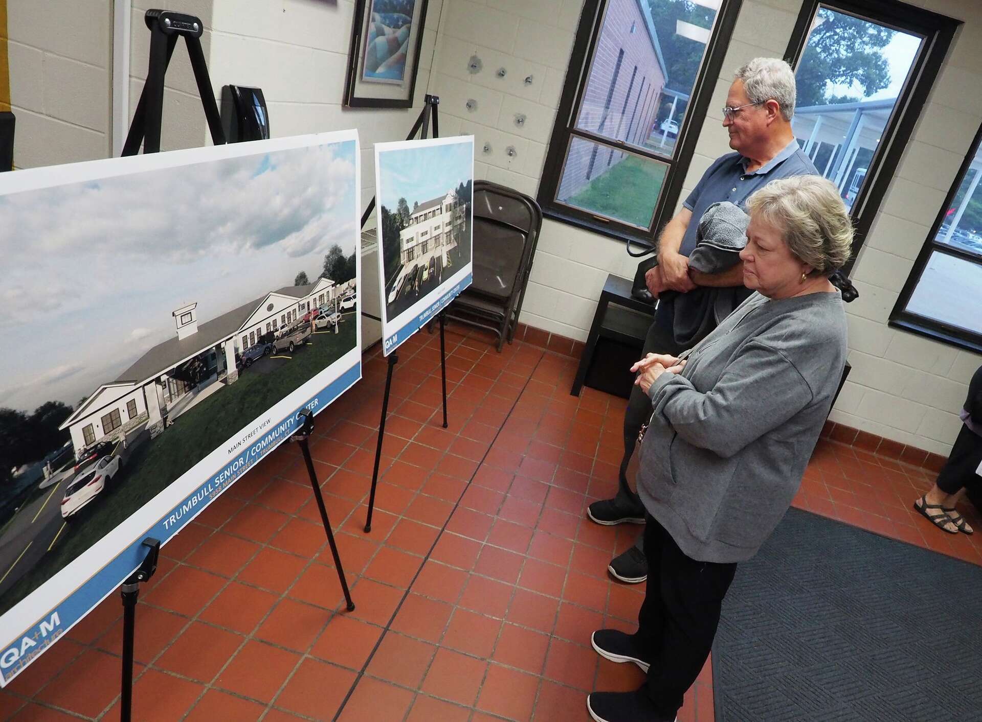 Trumbull officials get mixed feedback on senior center project