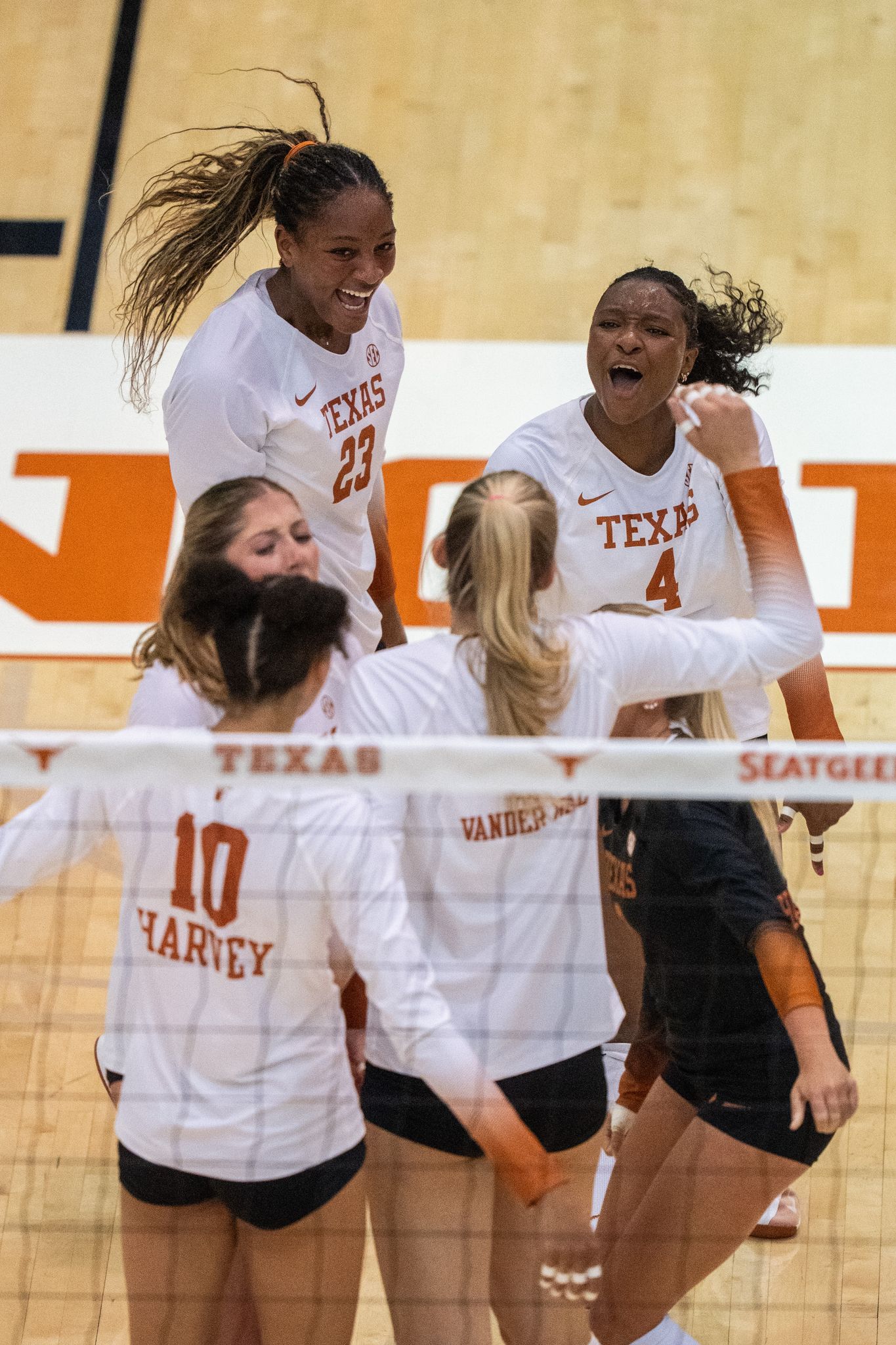 Texas vs TCU score today: Replay as Torrey Stafford, UT cruise to win