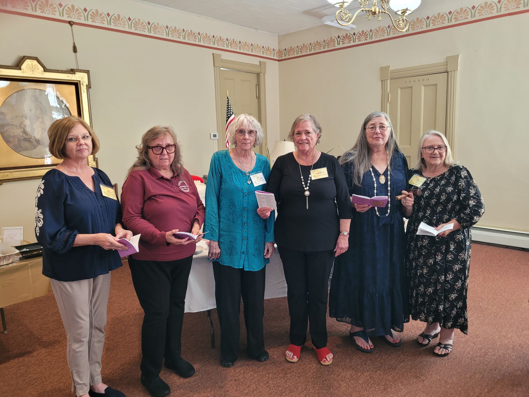 Manistee Lakeside Club installs officers