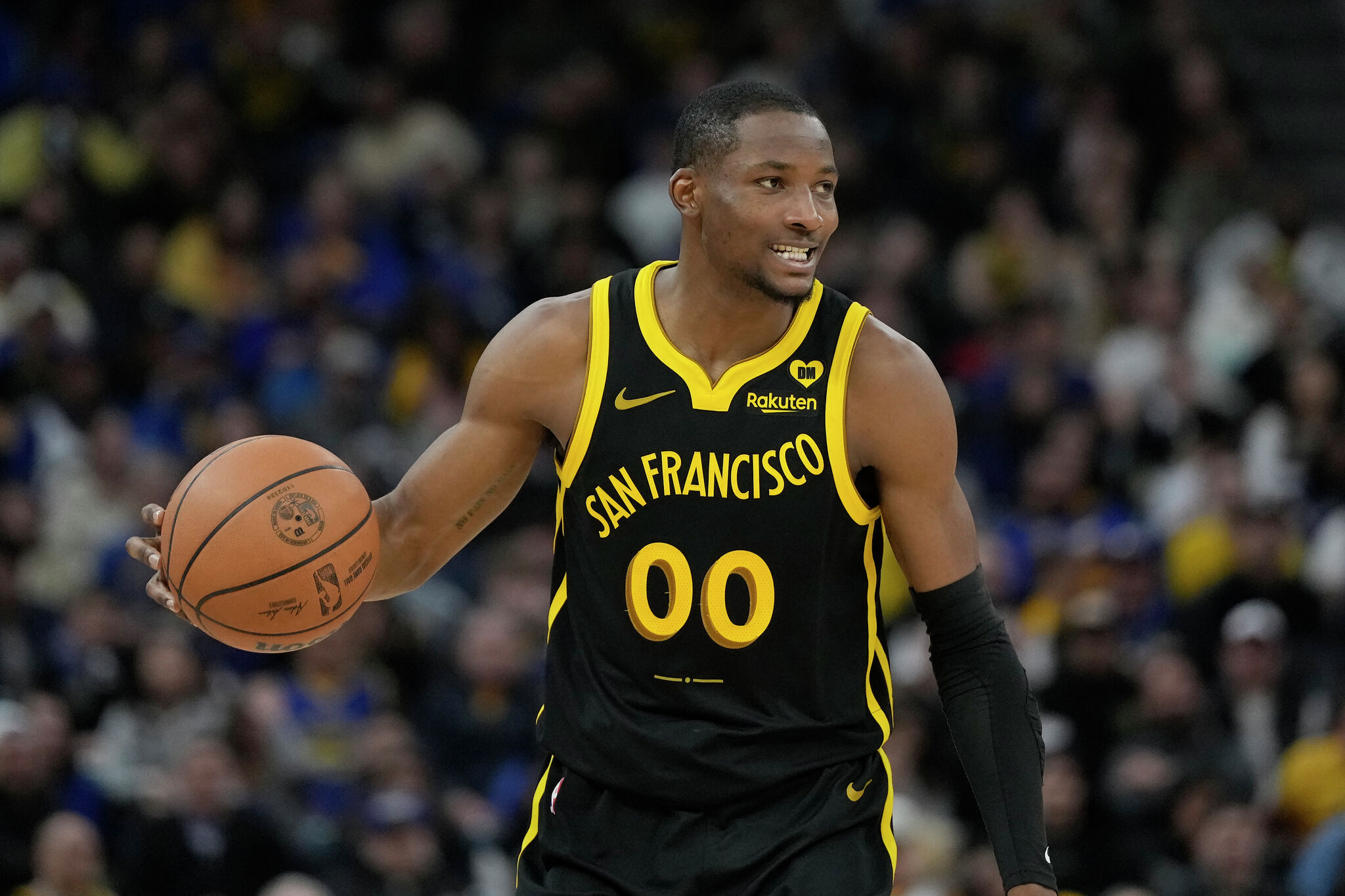 Jonathan Kuminga's agent publicly threatens to derail Warriors season