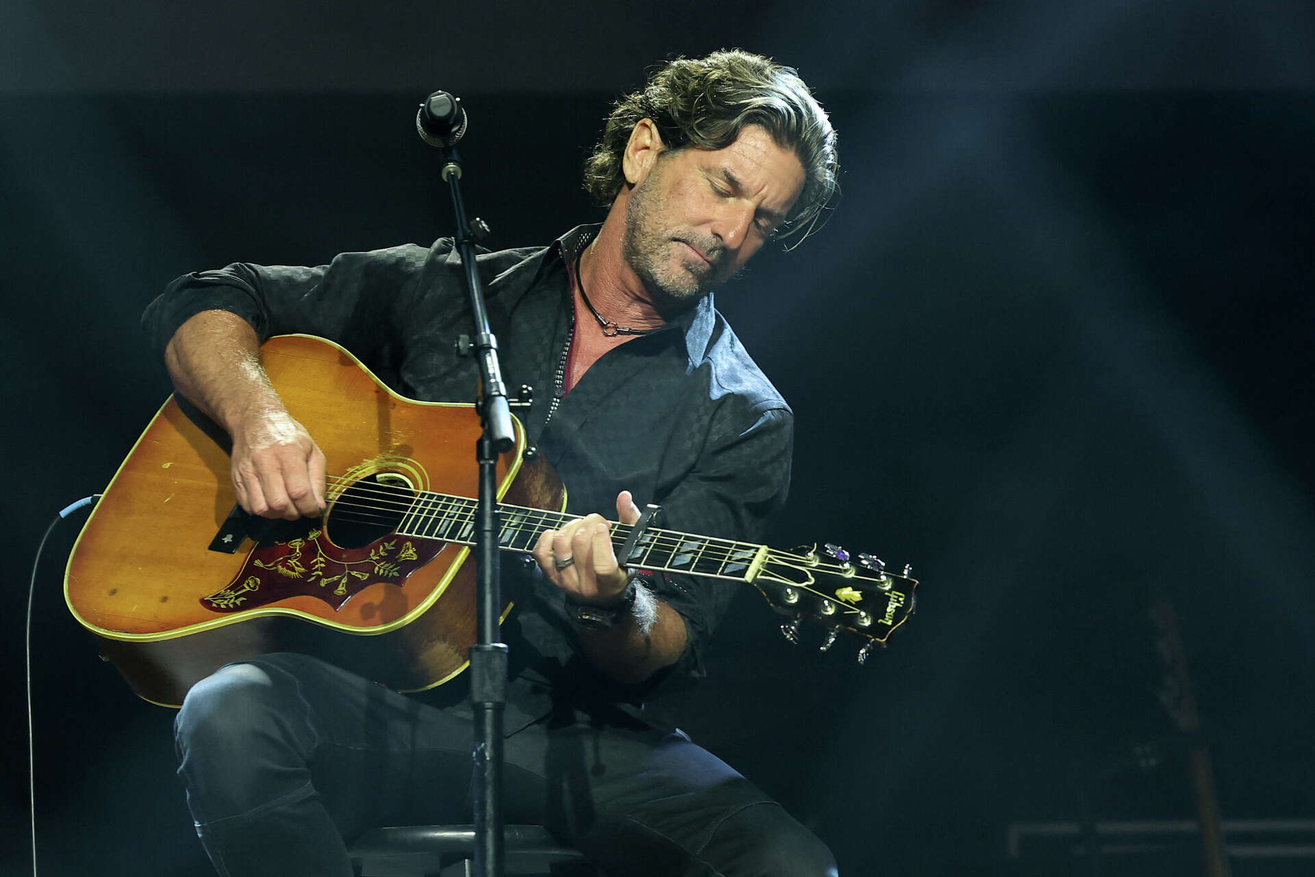 Grammy-winning Baylor grad Brett James dies in plane crash