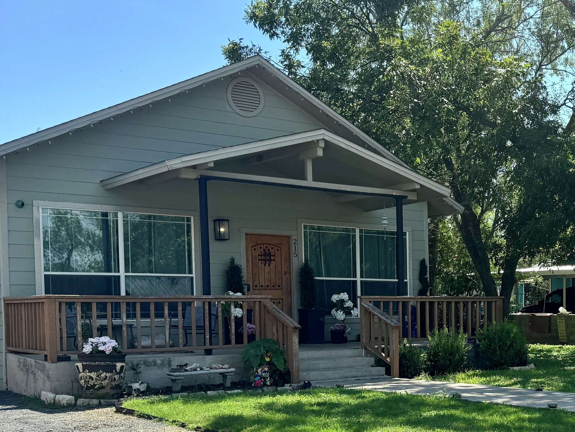 Fiery death of aide to Texas congressman was caught on video