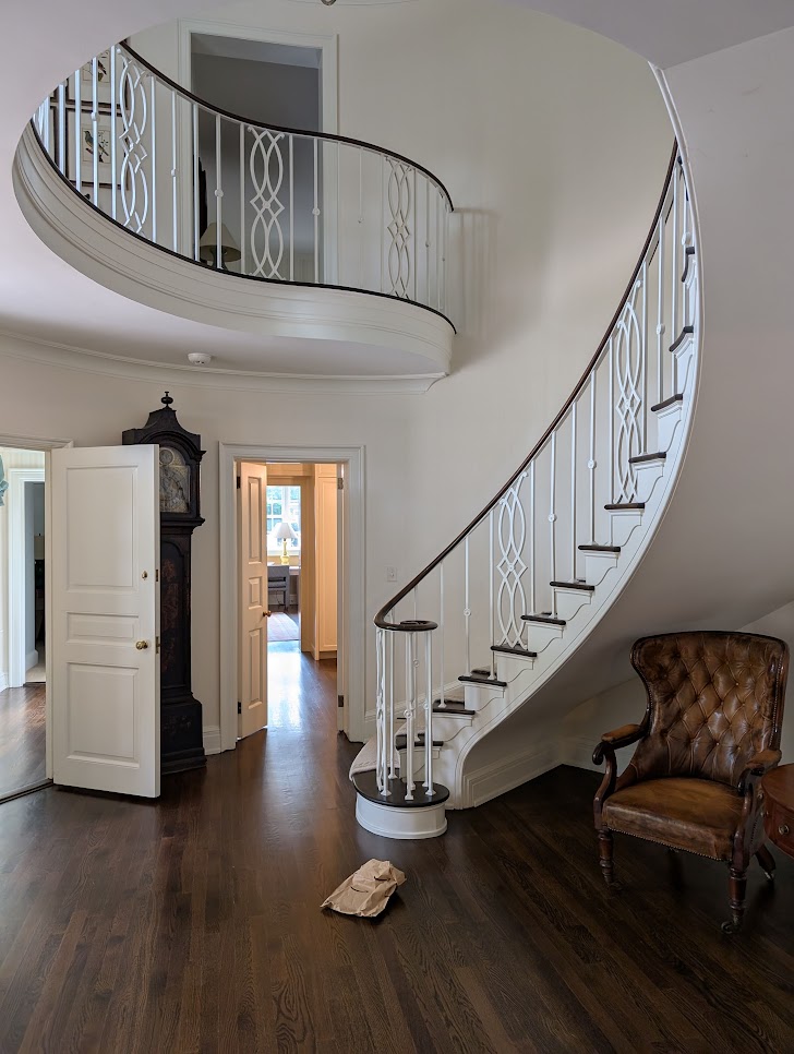 Greenwich Historical Society awards 'landmark status' to homes