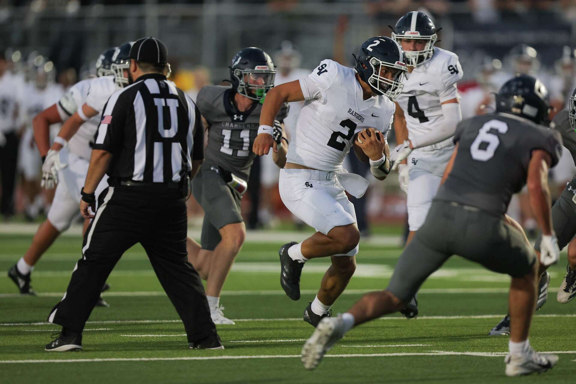 Smithson Valley football downs Boerne Champion in district opener