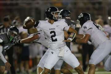 Smithson Valley football downs Boerne Champion in district opener