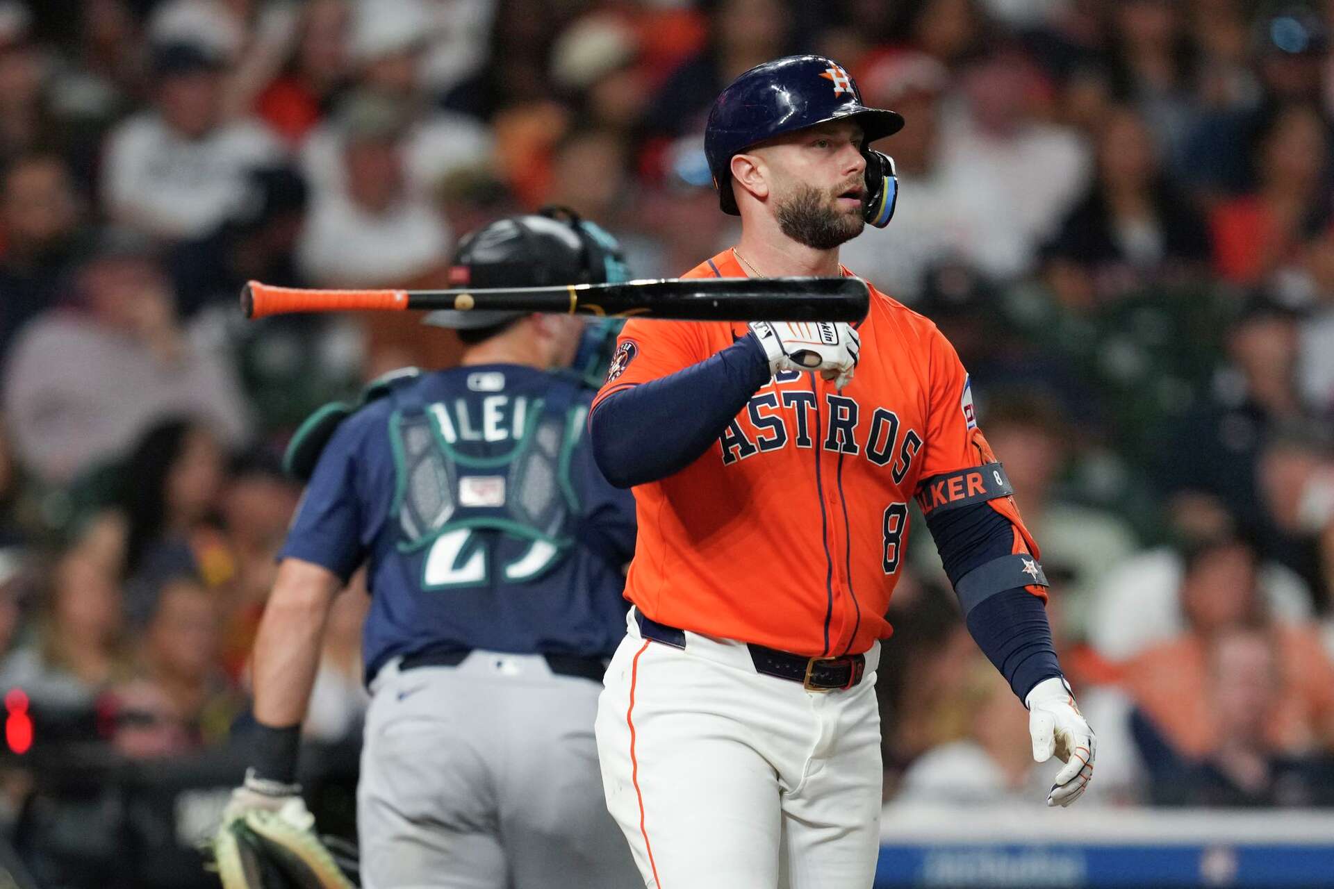 Astros sit first baseman Christian Walker vs. Mariners