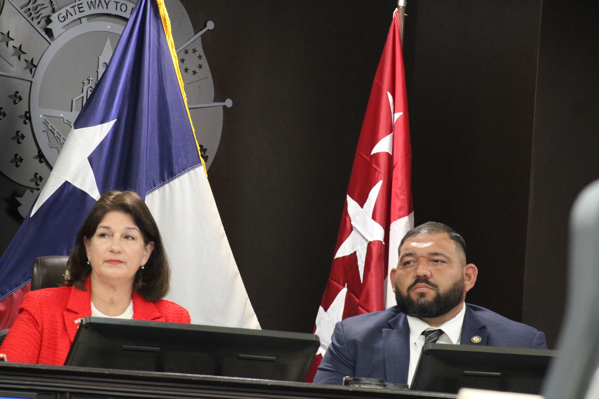 Texas and Republic flags now in Laredo Council chamber
