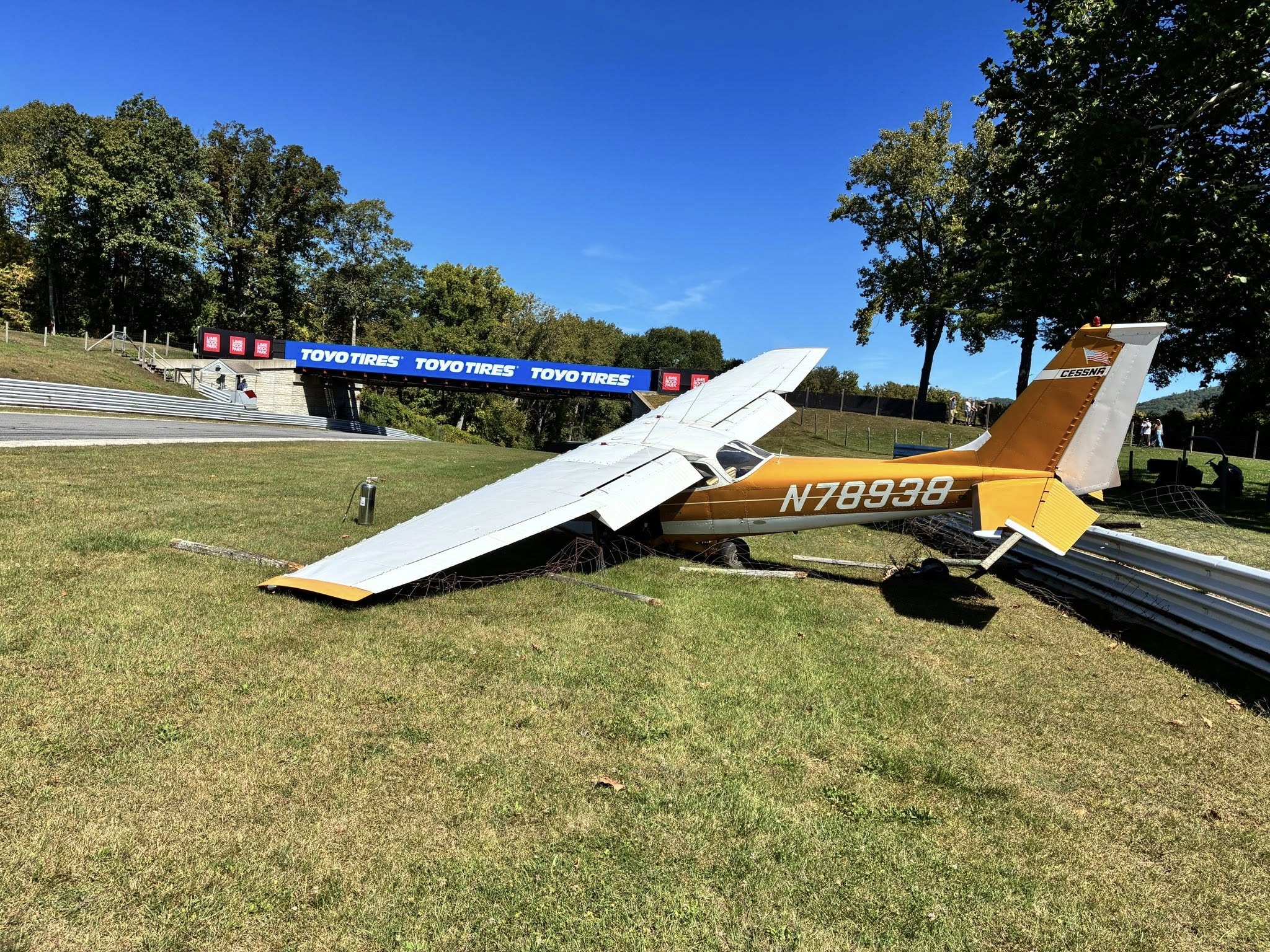 Plane that landed at Salisbury race track had engine trouble: Official