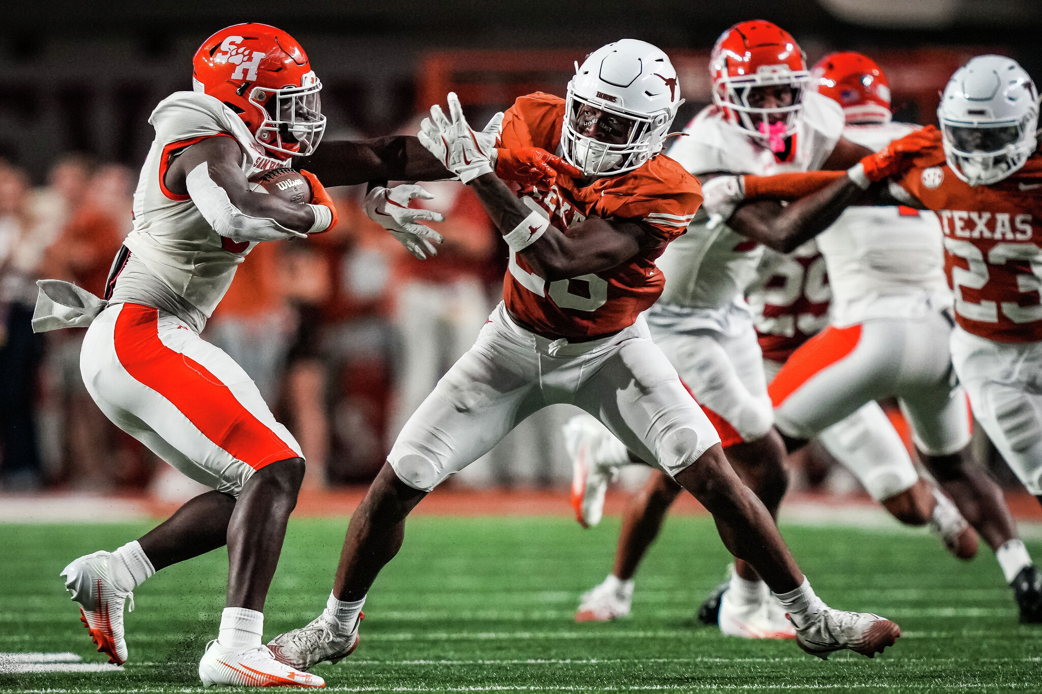 Texas vs Texas A&M: Why Ty'Anthony Smith is suspended for first half