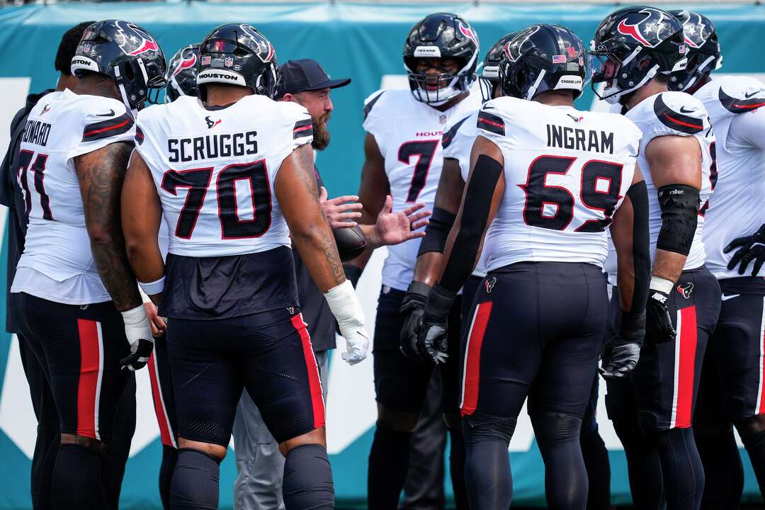 Houston Texans: Rebuilt offensive line has had a promising start