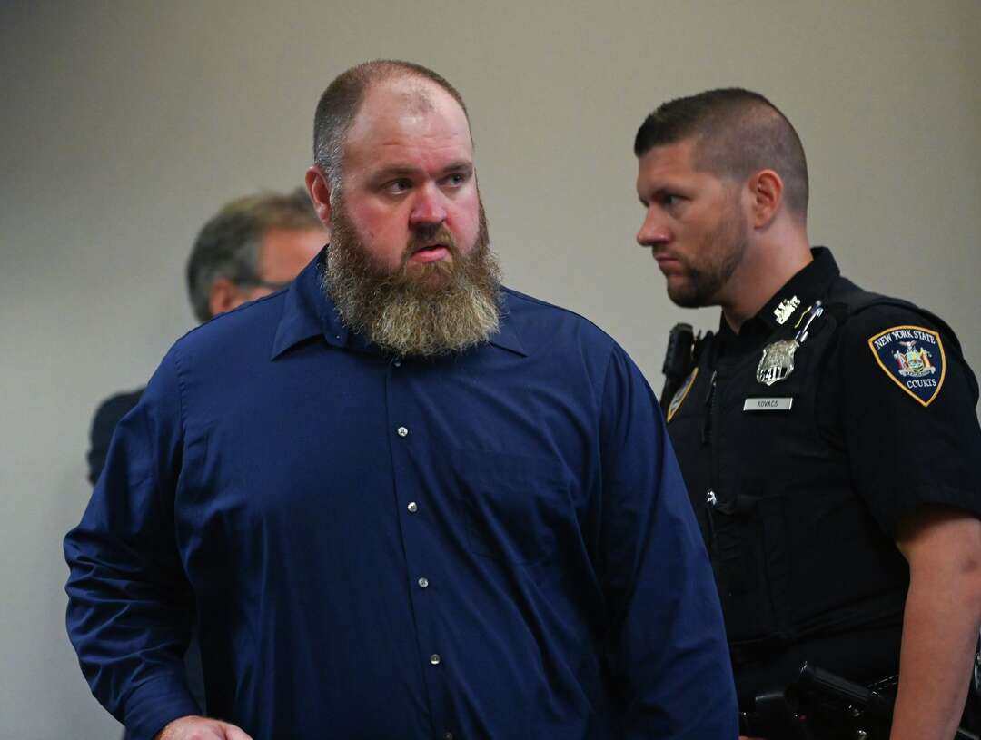 More officers plead guilty in prison beating death of Robert L. Brooks