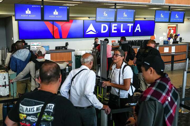 Delta expands flights and gate presence at Austin's airport
